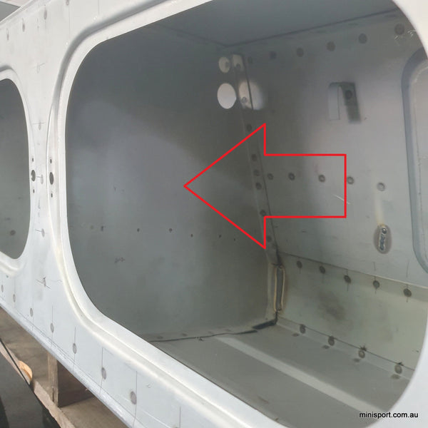 MOKE R/H SIDE PANNIER PANEL- (SEPERATES COMPARTMENTS) – Minisport