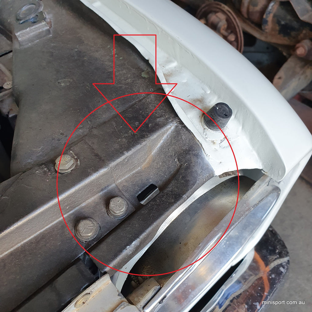 Mini Clubman bonnet lock panel/bracket- L/H – Minisport