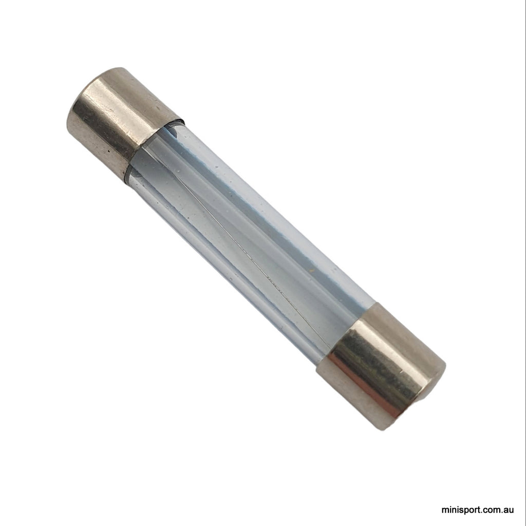 10A fuse, to small for fuse box, but used on in line systems – Minisport