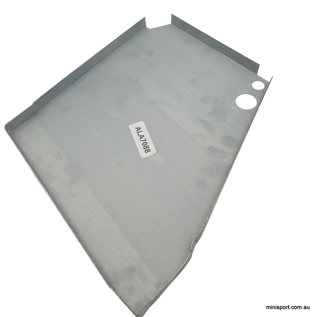 MOKE R/H SIDE PANNIER PANEL- (SEPERATES COMPARTMENTS) – Minisport