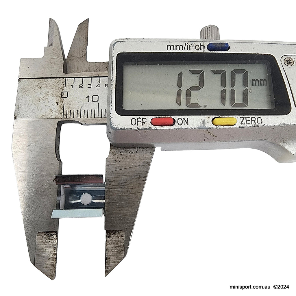 MINI & MOKE ACCELERATOR CABLE RETAINING CLIP [NAM6923] – Minisport