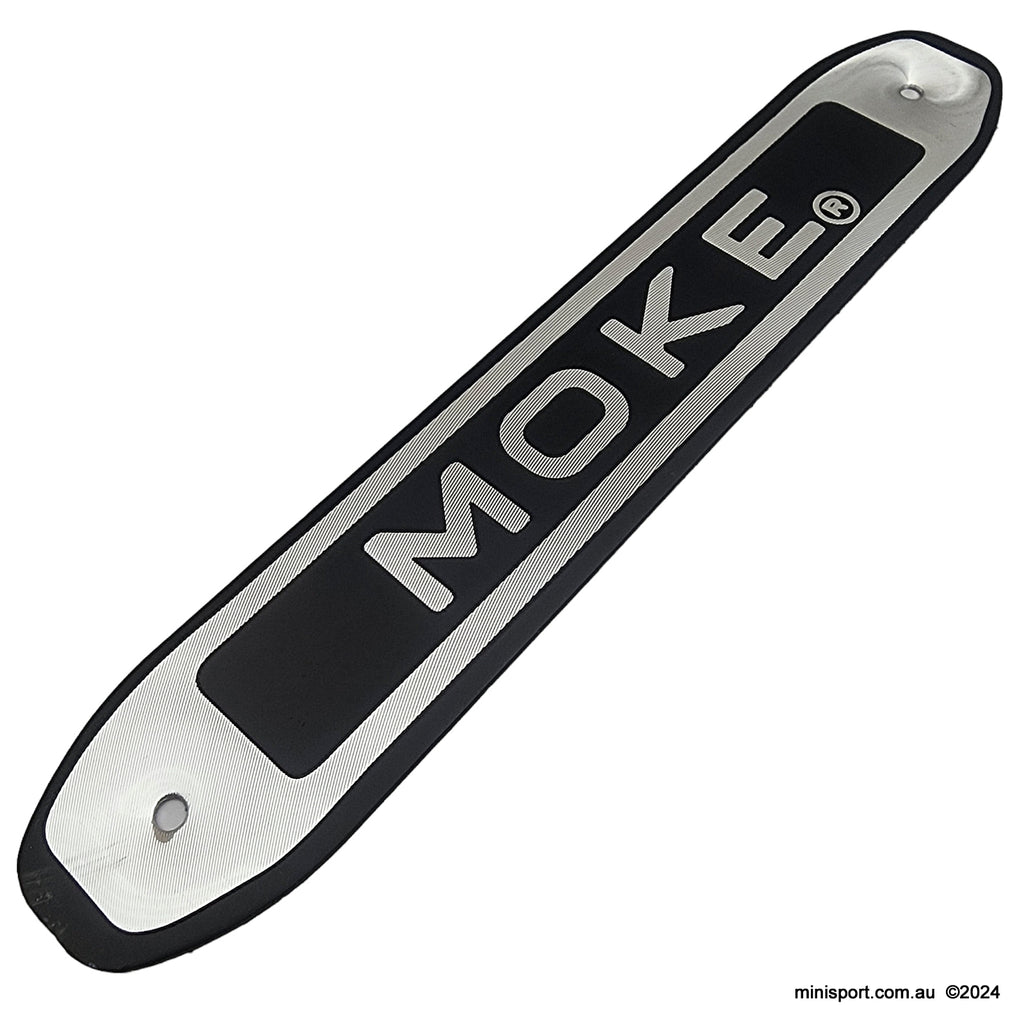 MOKE FRONT BADGE- SMALL TYPE- ALLOY [MK1106] – Minisport