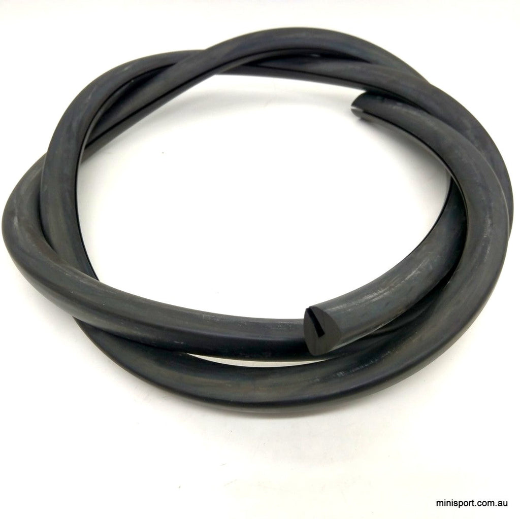 MOKE WINDSCREEN TO FRAME SEAL- UPPER – Minisport