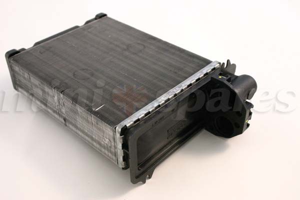 ROVER HEATER MATRIX RADIATOR 1991 on plastic 90° outlets The heater ...