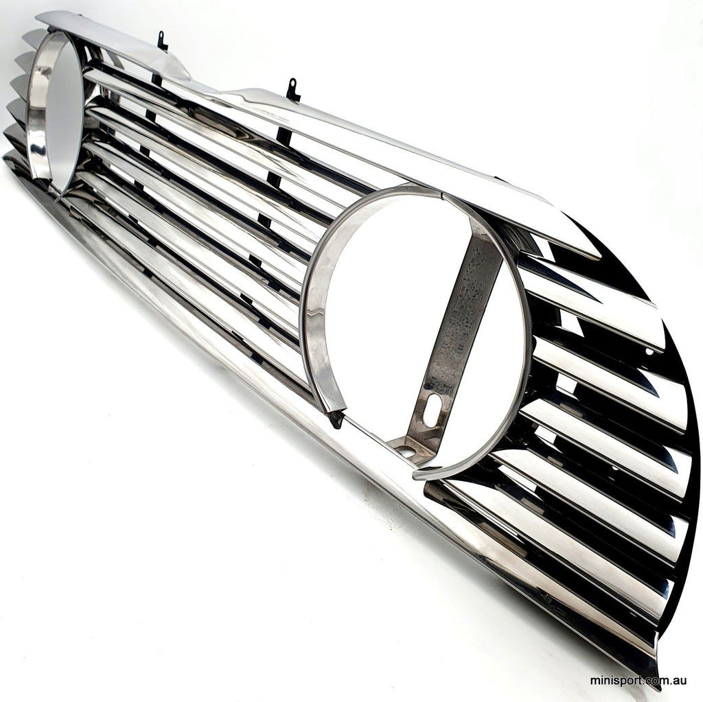 MK1 MORRIS COOPER GRILLE WITH SPOTLAMP HOLES [8B12506] – Minisport